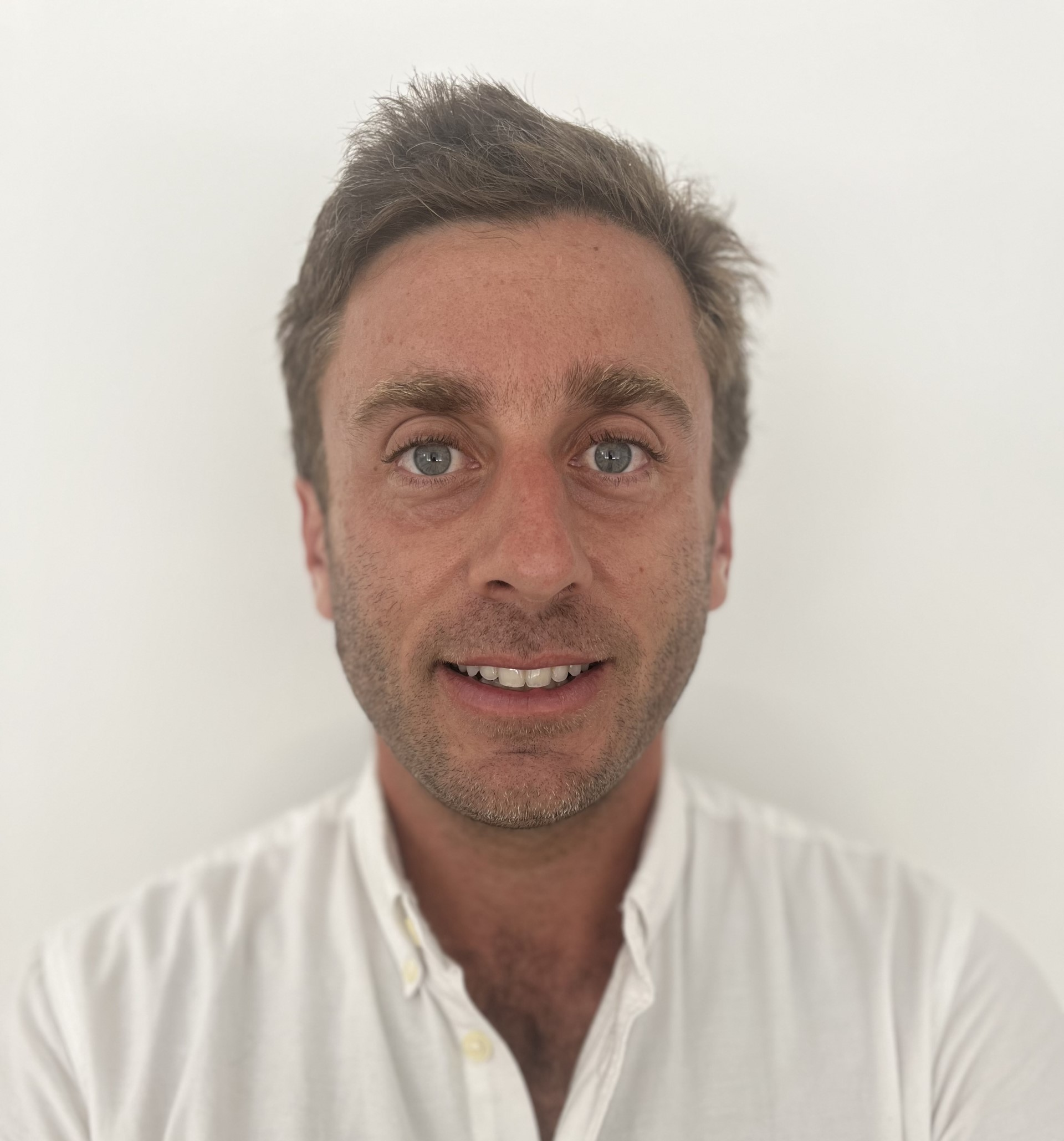 Central pharmaceutical purchasing for pharmacies